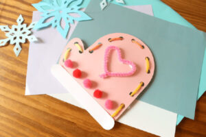 【型紙付き】冬のかわいい手袋製作アイデア5選 | HOKET MAGAZINE | 子ども向け工作・ワークショップ情報 | 株式会社HOKET